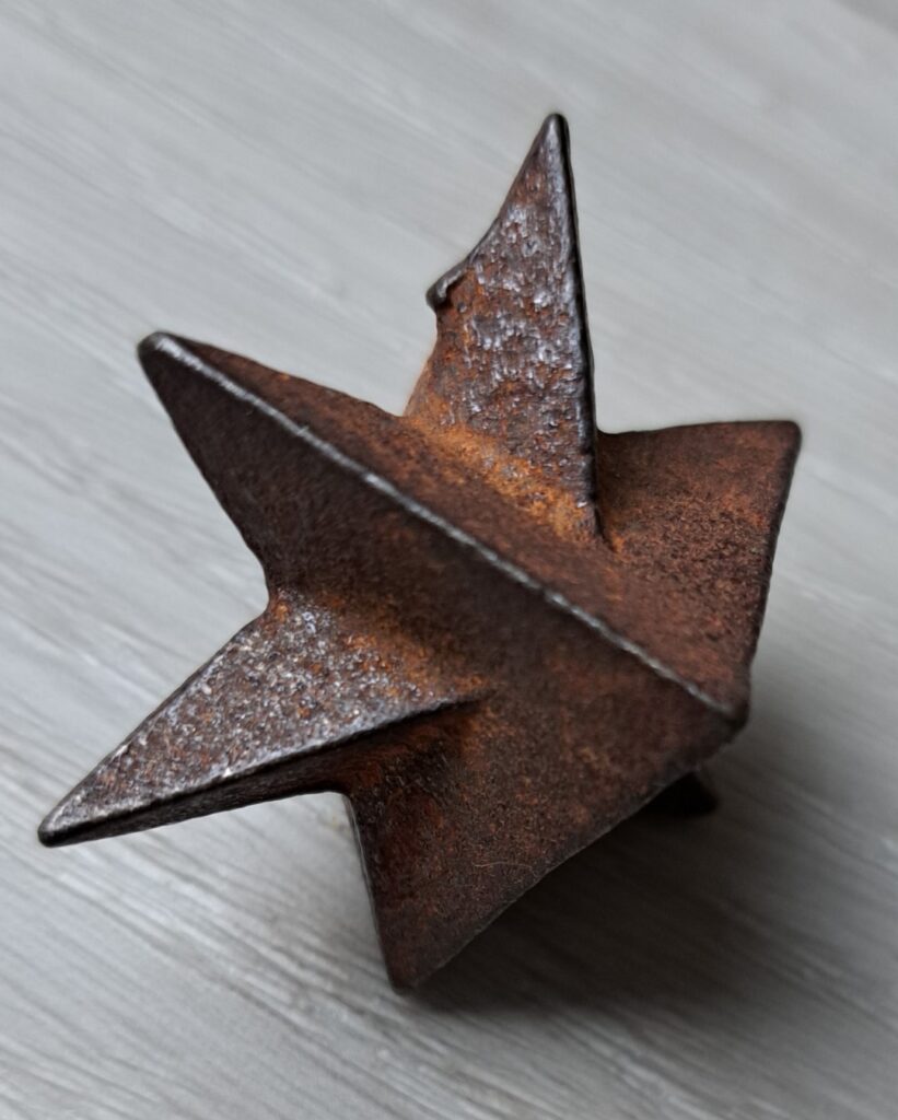 Cast Iron Civil War Era Caltrop “Horse Crippler”. – FYC militaria